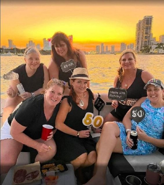 Private Sunset and Night Cruise in Miami with skyline views - FAQs