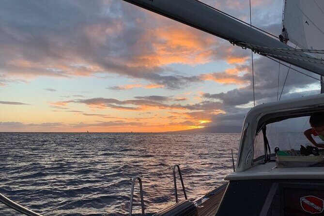Private Sunset Boat Cruise in Waikiki Honolulu - Why This Tour Is Worth Considering