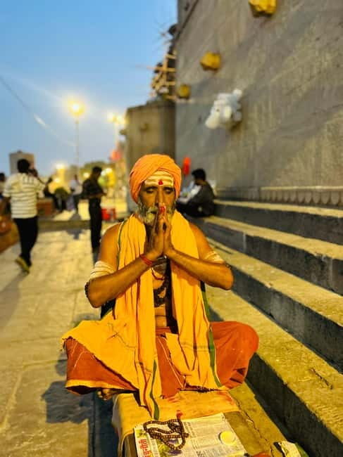 Private Sunset Boat Ride and Ganga Aarti with Reserved Seat - The Itinerary in Detail