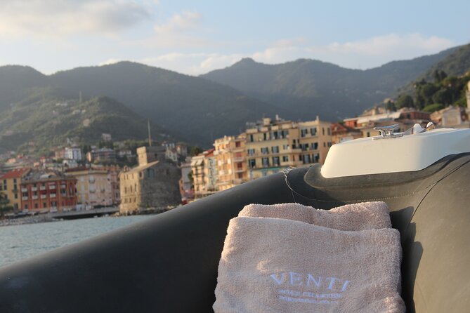 Private Sunset Boat Tour With Aperitif in Portofino Gulf - Meeting and Pickup Information