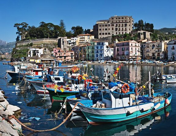 Private Sunset Boat Tour With Prosecco From Sorrento - Key Points