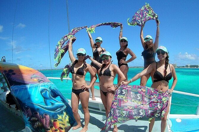 Private Sunset Catamaran Adventure Cruise with Open Bar - What Makes This Tour Special: An In-Depth Look