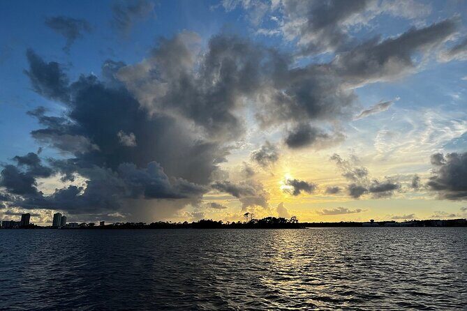 Private Sunset Cruise - Summary: Who Is This Experience Perfect For?