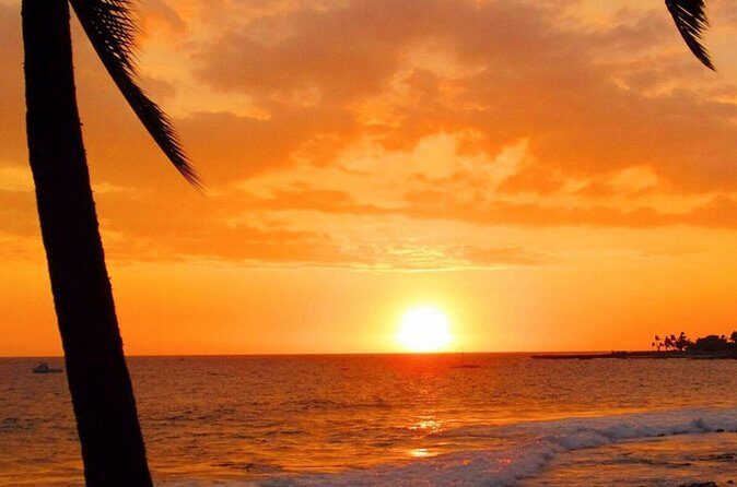 Private Sunset Cruise in Kona - The Experience Provider