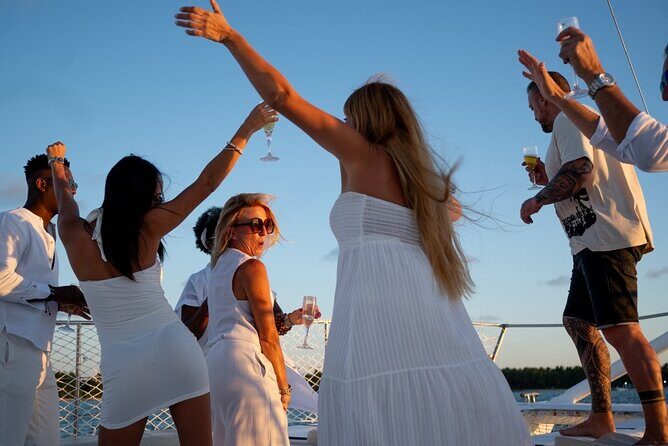 Private Sunset Cruise in Punta Cana - Who Should Consider This Experience?