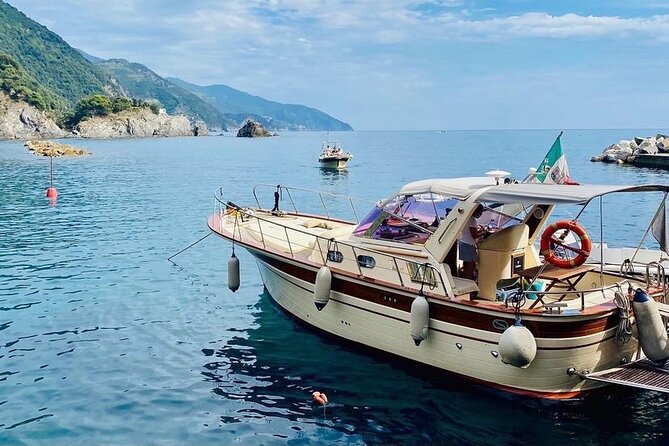 Private Sunset Experience - Portovenere and Its Islands - Inclusions and Amenities