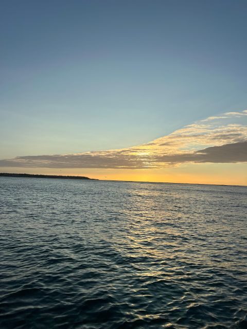 Private sunset: Open Bar Boat Party with Music and Games - A Closer Look at the Experience