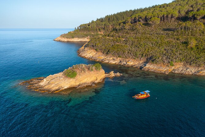 Private Sunset Tour in a Vintage Gozzo on Elba Island - Whats Included