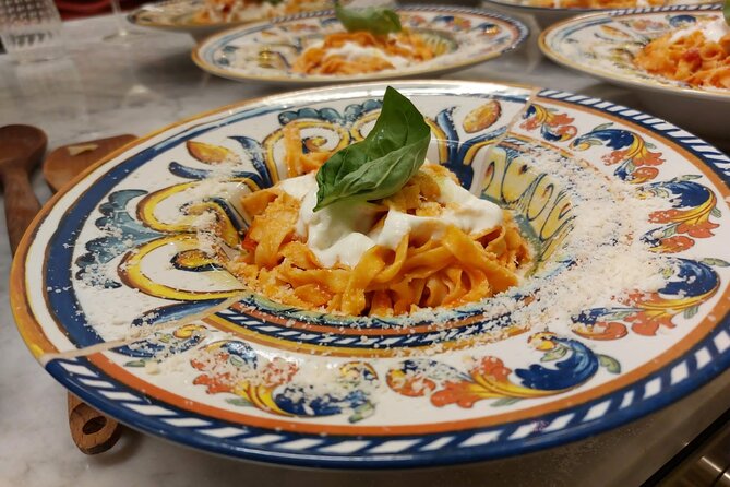 Private Super Fun Pasta and Gelato Making Near the Vatican - Why Travelers Love It