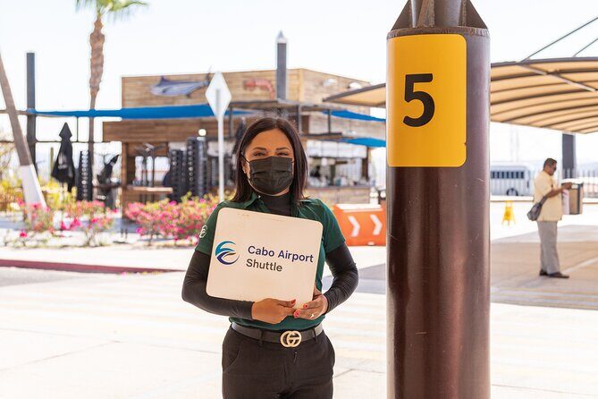 Private SUV Round-Trip from Airport to Hotels in Puerto Los Cabos - The Practical Side