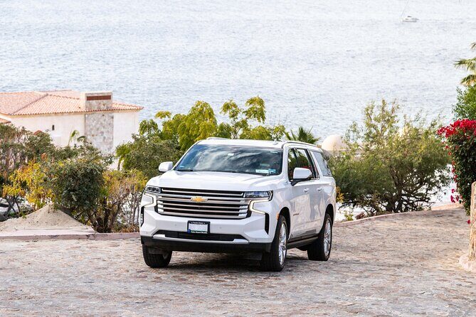 Private SUV RoundTrip from Airport to Hotels in San Jose del Cabo - Punctuality and Reliability