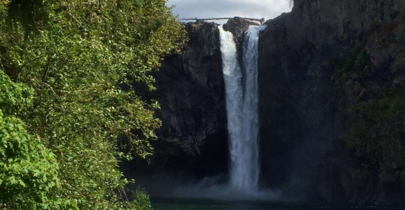 Private SUV Snoqualmie Falls Tour - Key Points