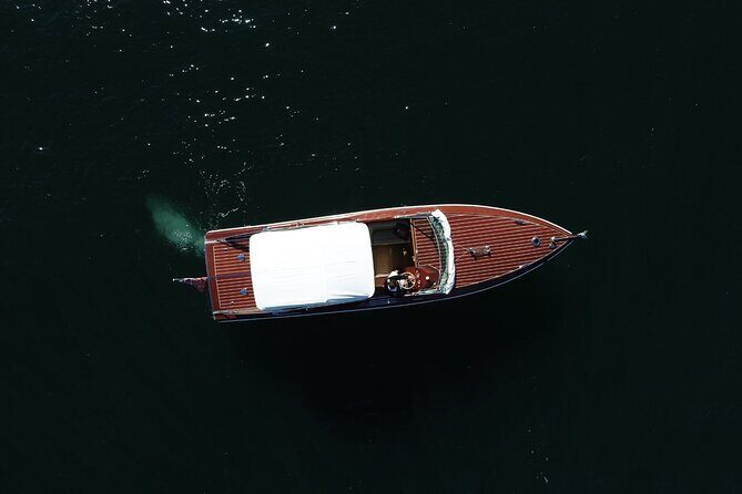 Private Sydney at Night Cruise for two guests - Discovering the Magic of a Private Night Cruise in Sydney