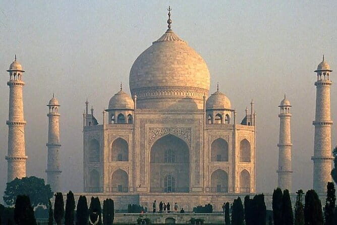 Private Taj Mahal & Agra Fort Tour from Delhi by Car - Frequently Asked Questions