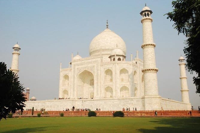 Private Taj Mahal and Agra Fort Tour From Delhi by Car - Key Points