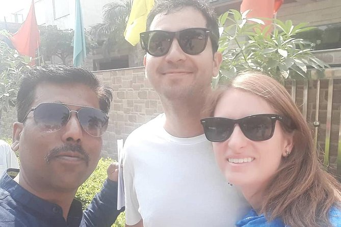 Private Taj Mahal Day Tour by Car with Lunch and Tickets - How the Experience Feels: What Travelers Say