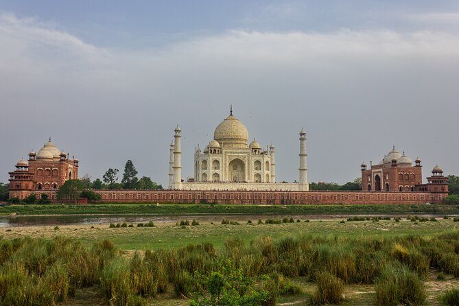 Private Taj Mahal Day Tour with Agra fort & Baby Taj by Car - Key Points
