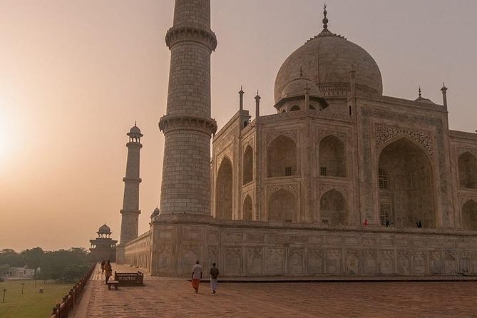 Private Taj Mahal Sunrise Day Tour From Delhi by Ac Car - All Inclusive - Authentic Insights from Travelers