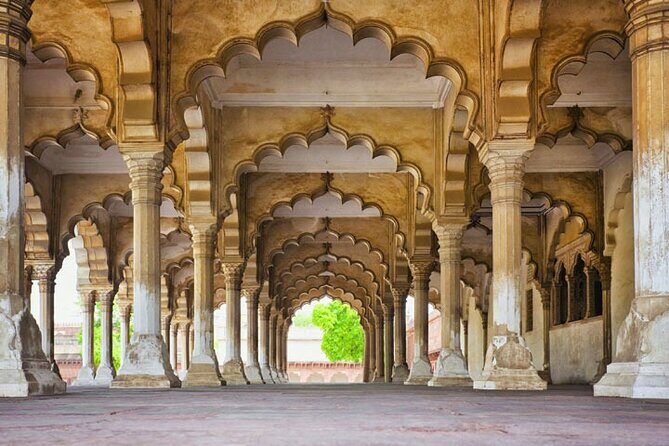 Private Taj Mahal Tour from Delhi by Car All Inclusive - The Route and What to Expect