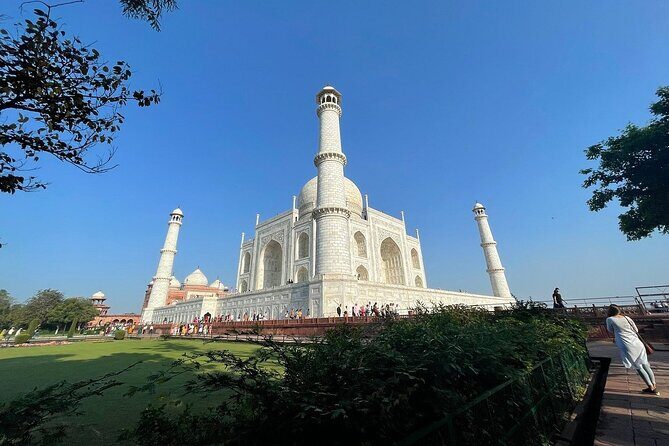 Private Taj Mahal Tour from Delhi By Gatiman Express Train - Introducing the Experience: Is It Right for You?