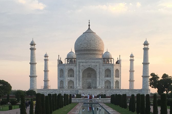 Private Tajmahal Train Tour From New Delhi By Gatiman Express - The Experience We Loved
