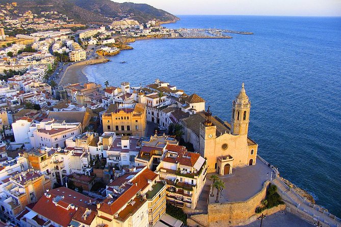 Private Tarragona and Sitges Tour With Hotel Pick-Up From Barcelona - Roman Landmarks in Tarragona