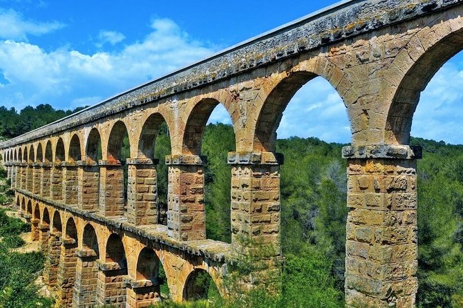 Private Tarragona and Sitges Tour With Hotel Pick-Up From Barcelona - Pickup and Inclusions