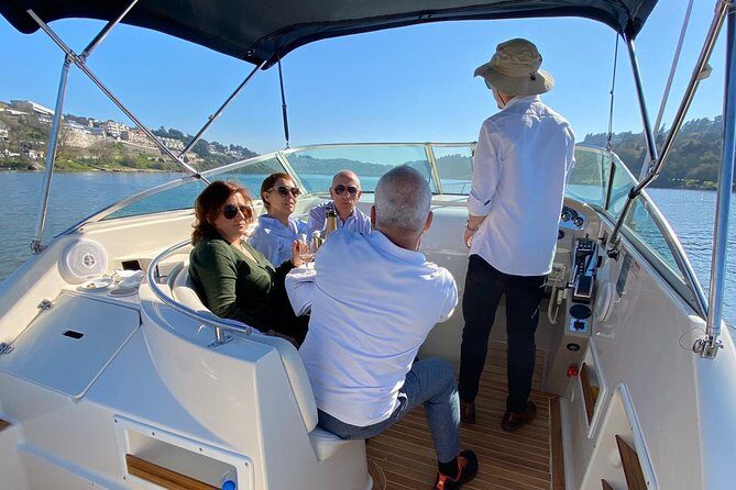 Private tasting in the Douro (1 to 6 people) on a Yacht just for you - Who Should Book This Tour?
