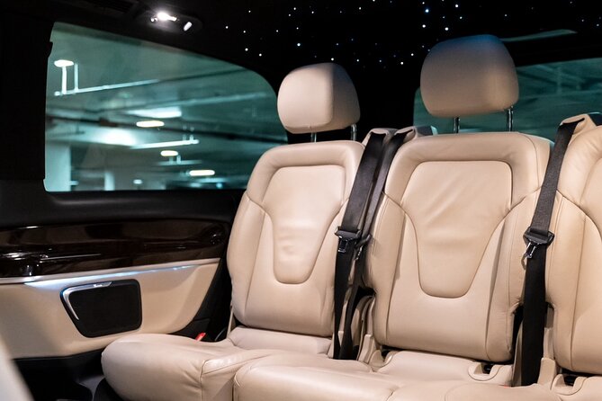 Private Taxi to Keukenhof Tulip Fields & Flowers From Amsterdam - The Windmill Cruise: A Classic Dutch Experience