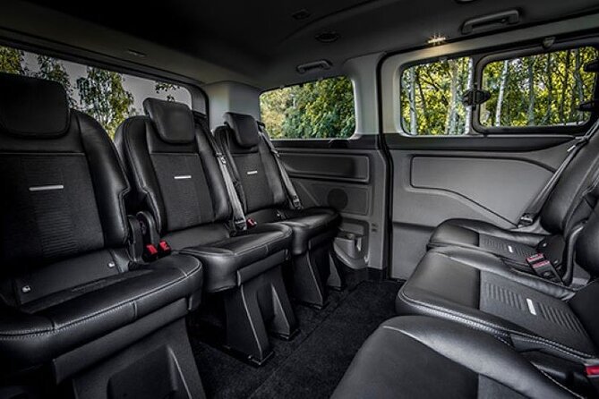 Private Taxi transfer from Barcelona Cruise port to Airport - FAQ