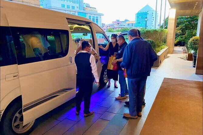 Private Taxi Transfer Siem Reap - Bangkok Car - Minivan - Key Points