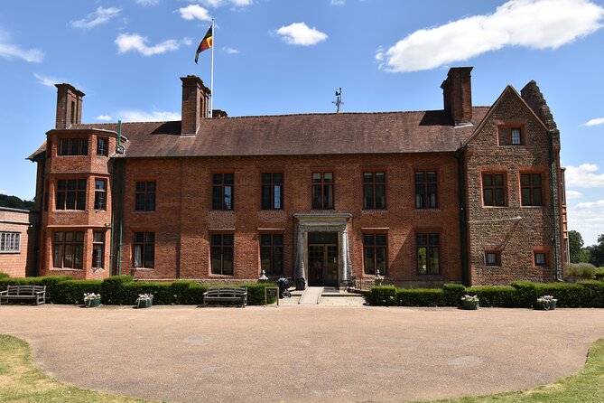 Private Taxi Transfer to Chartwell, Home To Sir Winston Churchill - Deep Dive into the Details