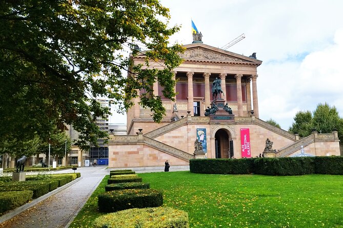 Private Taylor Made Walking Tour (Guides DIN EN15565) - The Sum Up