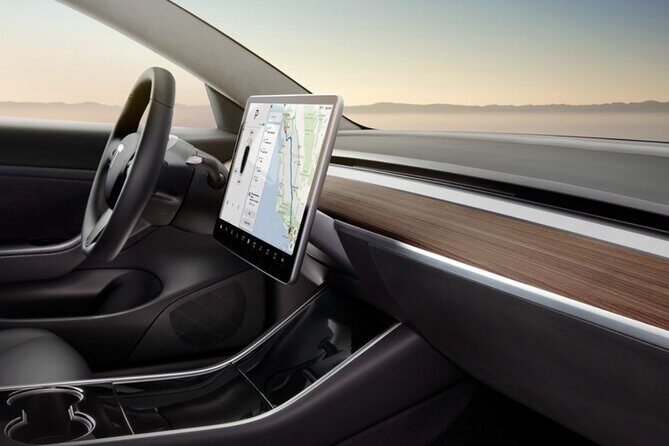 Private Tesla Transfer from Phoenix Airport to all Hotels - The Sum Up