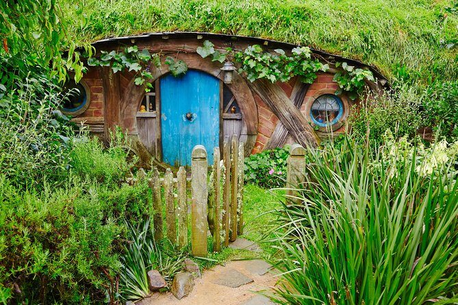 Private The Hobbiton Tour - Auckland Tour House - Key Points