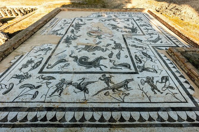 Private Theatrical Journey With Roman Emperor in Italica - Immersive Experience With Emperor Hadrian