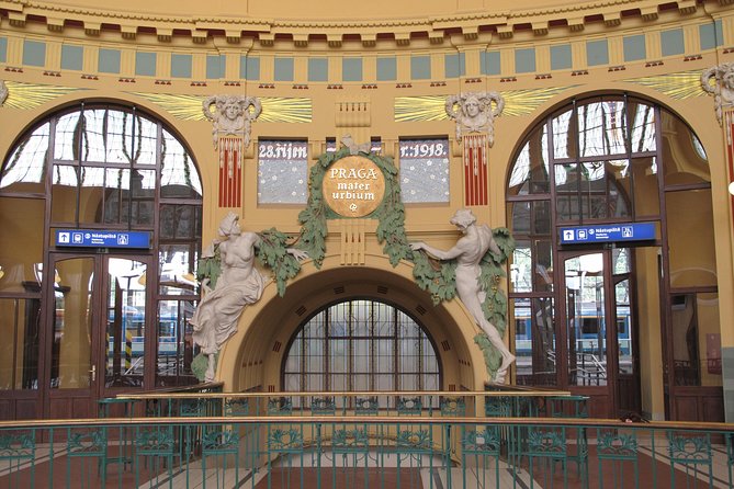 Private Thousand Years of Prague Architecture Tour - Authentic Experiences and Review Highlights