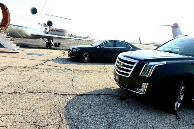 Private Toronto Airport Transfer Service to City centre Toronto - Pricing and Value