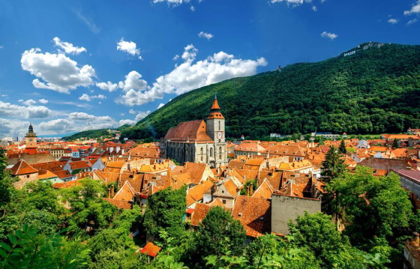 PRIVATE TOUR 1-Day Minivan Draculas, Peles Castle & Brasov - Exploring Brasov: Medieval Charm and Gothic Highlights