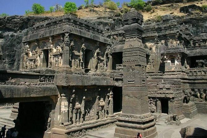 Private Tour: 2-Day Quick Tour of Ajanta & Ellora Caves from Pune - Transport and Comfort