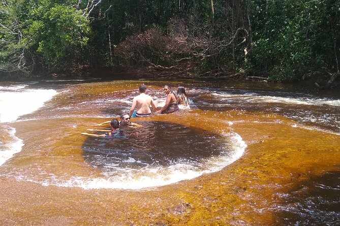 Private Tour - 2 Days Exploring the Caves and the Waterfalls - Accommodation and Dining