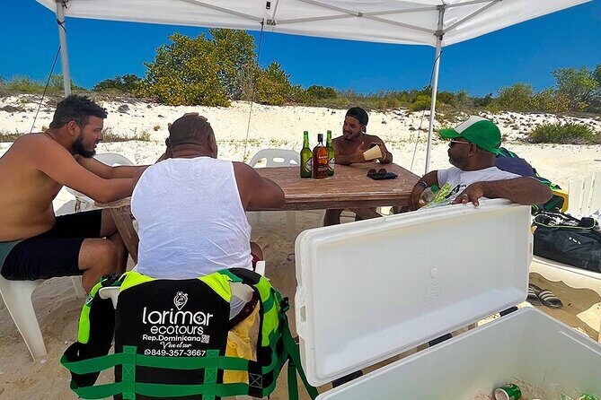 Private Tour 2 Days to Bahía De Las Águilas with Hotel Accommodation - The Sum Up