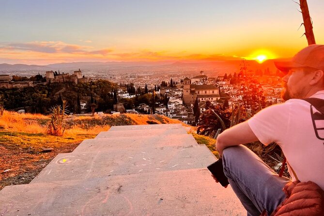 Private Tour: 4 Cultures, Granada in Depth - Discover Plaza Nueva: The Heart of Christian Heritage