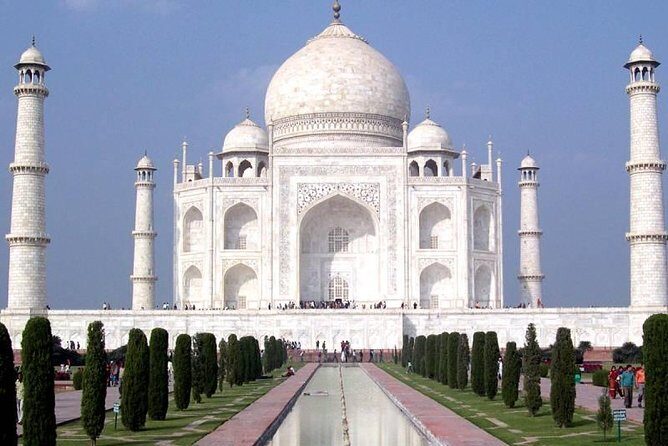 Private Tour: Agra Day Trip from Delhi with Taj Mahal Tour in Authentic Indian Dress - An In-Depth Look at the Tour Experience