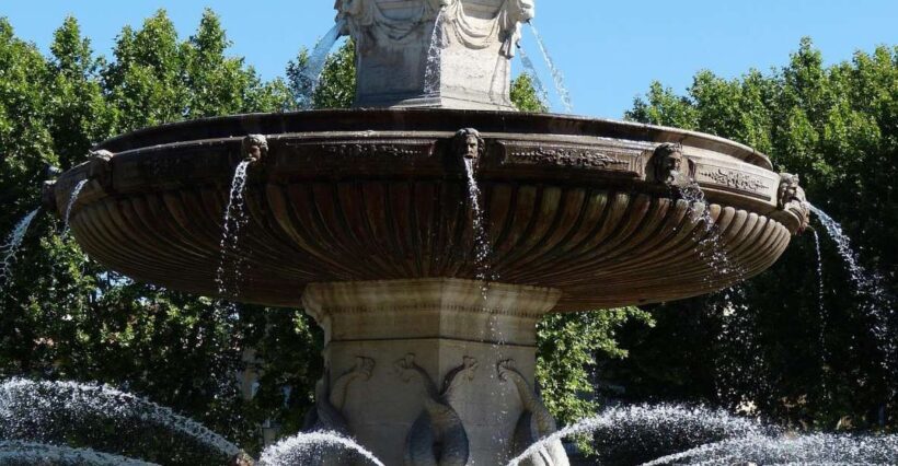 Private Tour Aix en Provence Cassis from Marseille - Key Points