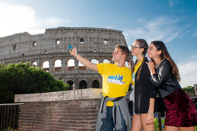 Private Tour: Ancient Rome Half-Day Walking Tour With Arena Entrance and Piazze - Exploring the Colosseum