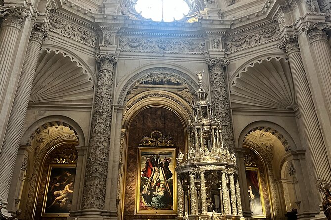 Private Tour and Tickets of Alcazar & Cathedral of Seville - Accessibility and Transportation