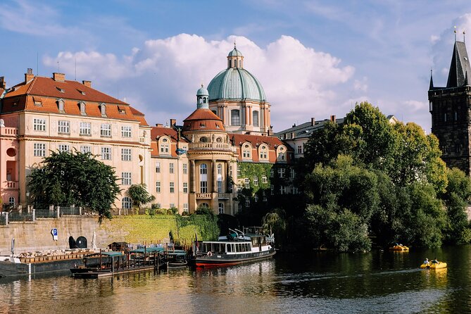 Private Tour around Prague by Car - The Sum Up