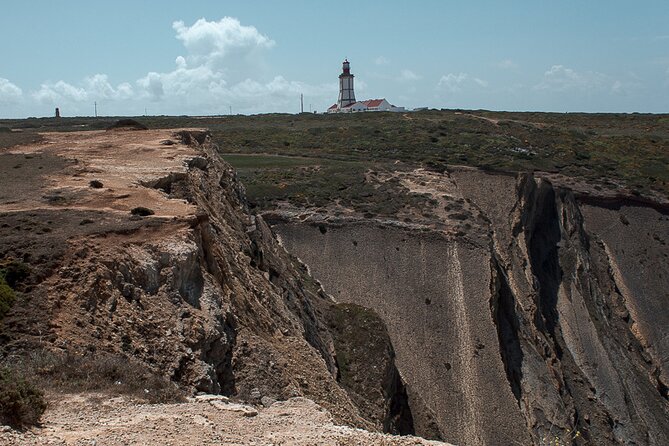 Private Tour: Arrábida Natural Park and Sesimbra Day Trip From Lisbon - Highlights of the Itinerary
