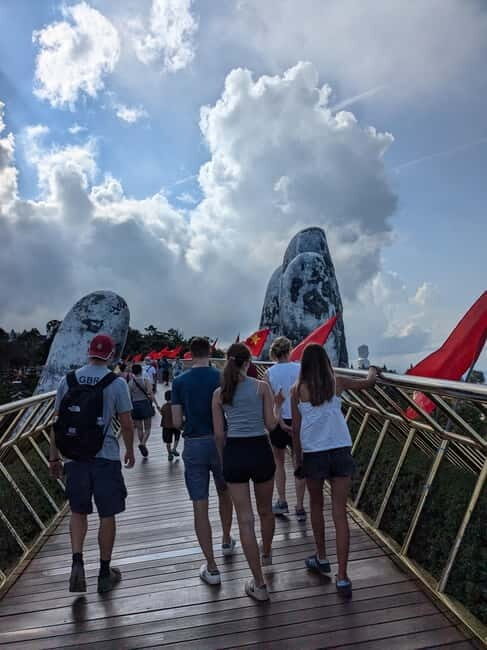 Private tour - Bana hills- golden hands bridge by night - An In-Depth Look at the Experience